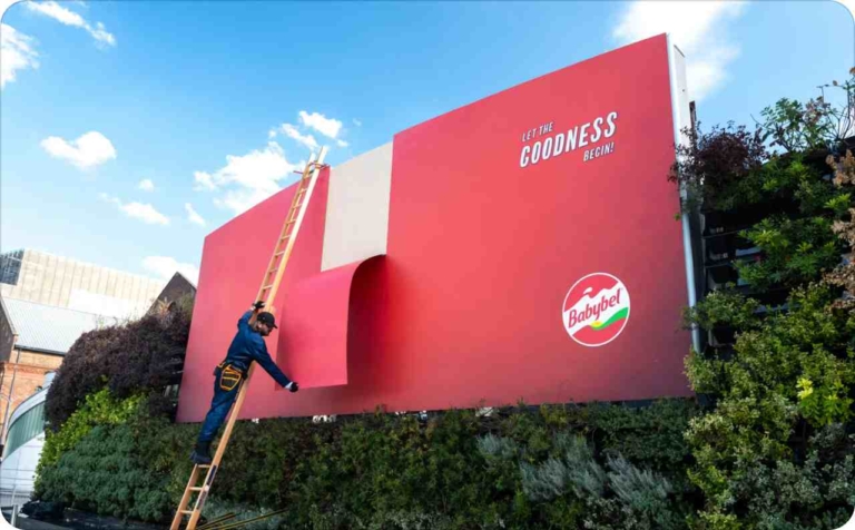 Outdoor Advertising: 10 OOH Formats That Work